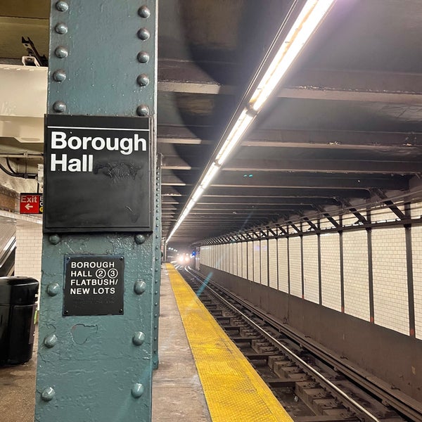 Photos at MTA Subway - Borough Hall/Court St (R/2/3/4/5) - Downtown ...