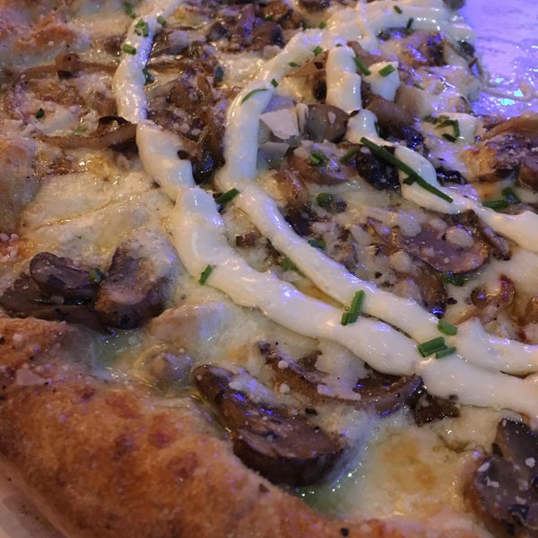 Mellow Mushroom - 14 tips from 346 visitors