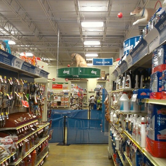 Petsmart Inside