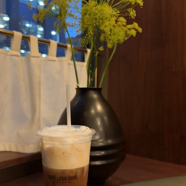 Café Leon Dore - Soho - 5 tips