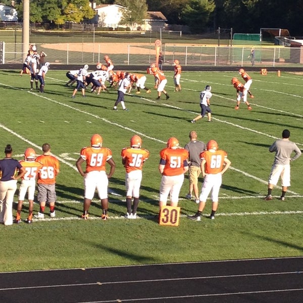 Alan B Shepard High School - High School in Palos Heights