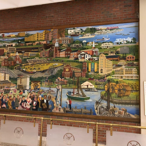 Freeport Recreation Center - Freeport, NY