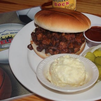 Sideliners Grill - North Central Thousand Oaks - 15630 Henderson Pass