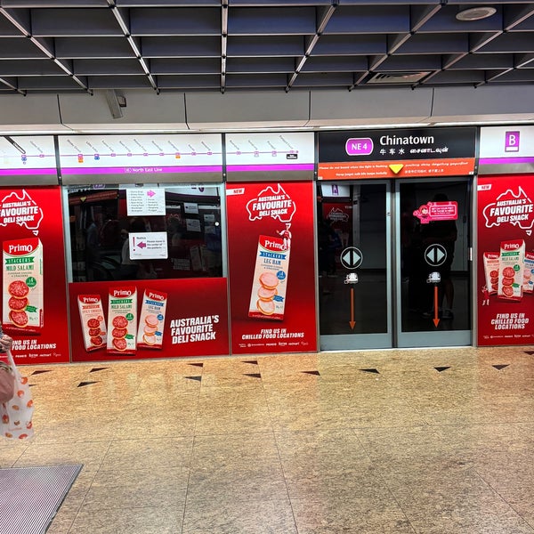 Chinatown MRT Interchange (NE4/DT19) - Stasiun Metro