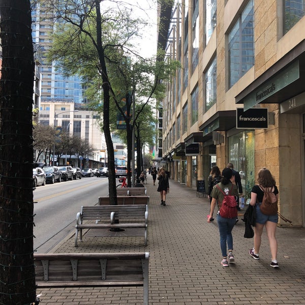 2nd Street District - Downtown Austin - 6 tips