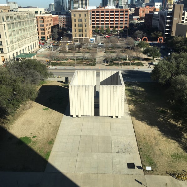 Photos at George L. Allen Sr. Courts Building - 25 tips from 2186 visitors