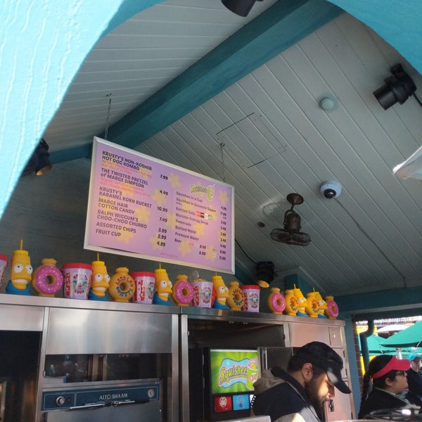 Suds McDuff Hot Dog Stand - Universal City, CA