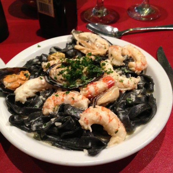 Broccolino - Italian Restaurant in Buenos Aires