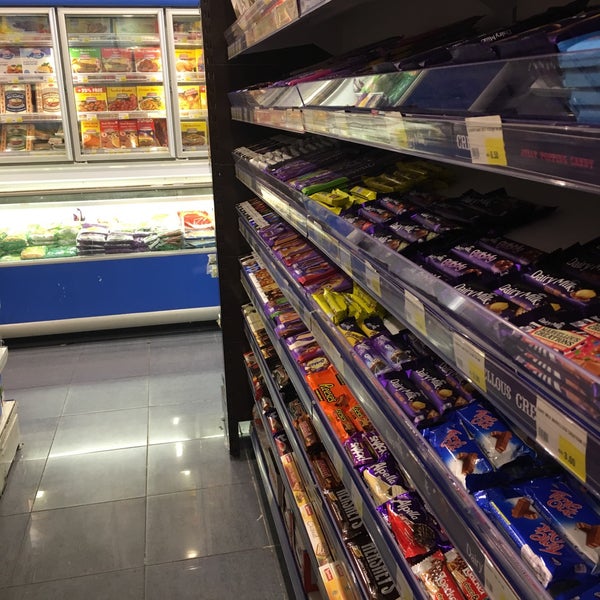 Blue Mart Supermarket - Barsha Heights - Damac Executive Heights BLDG.