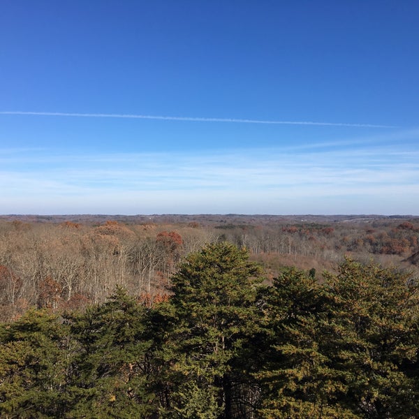 Ash Cave Lookout Tower - Monument