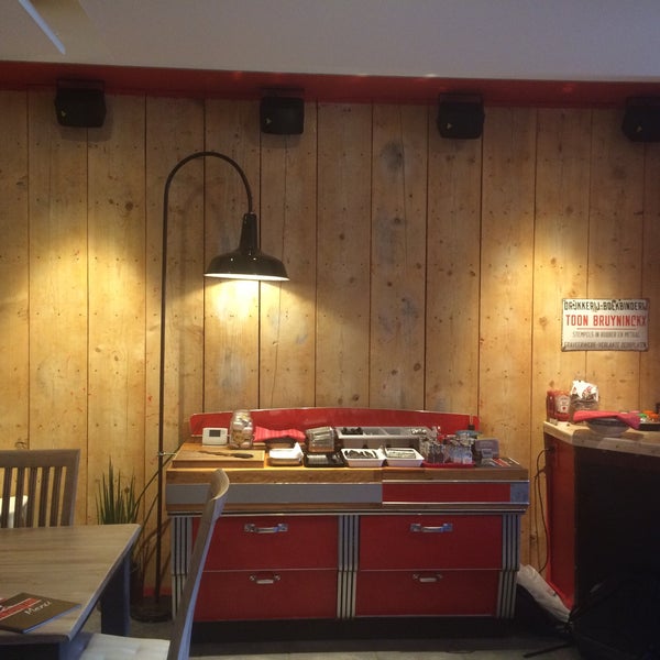 De Poutrel - Bistro
