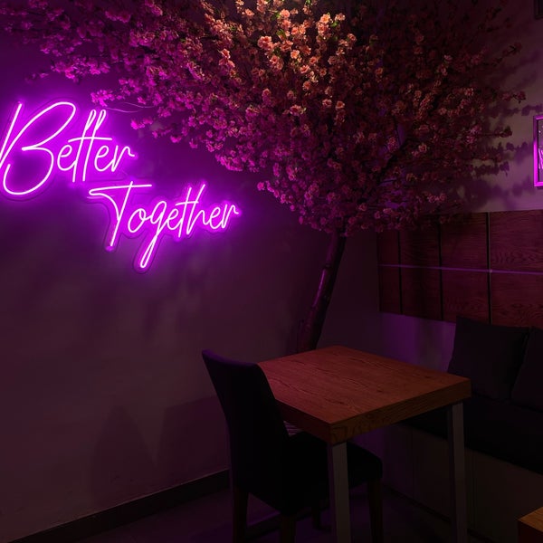 Cafe Tunnel | کافی شاپ تونل - Café