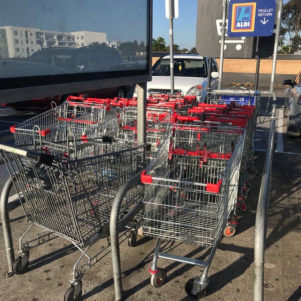 Fairfield Forum - Shopping Mall in Fairfield