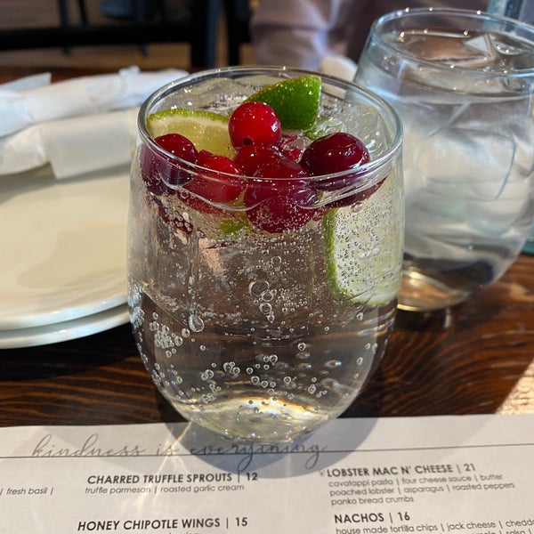 Winnie's Manayunk - Manayunk - 48 tips