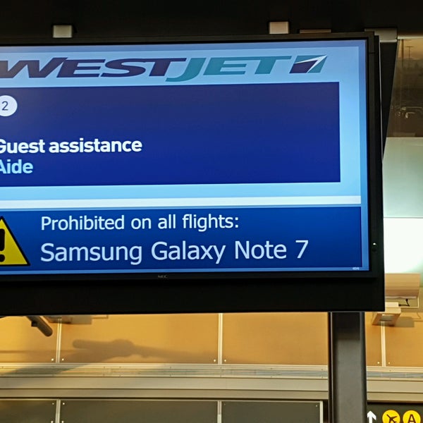 Photos at WestJet Check-in - Sea Island - 3380 Grant McConachie Way
