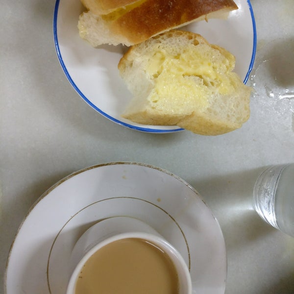 B. Merwan & Co. - Bakery in Tardeo