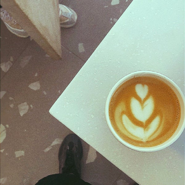 Address Cafe | عنوان القهوة - الحمراء - الرياض, منطقة الرياض‎