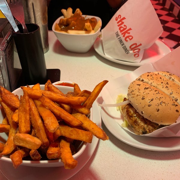 Shake Dog - Diner in Cork