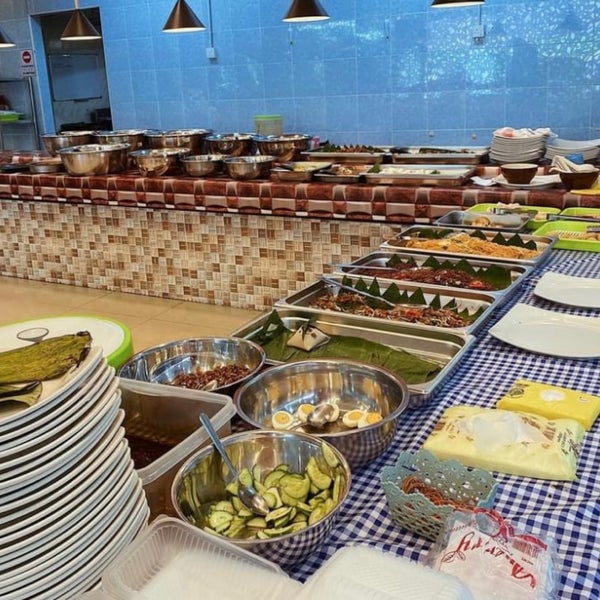 Restoran Nasi Lemak Sungai Pelek Che Dil - Cyberjaya, Selangor