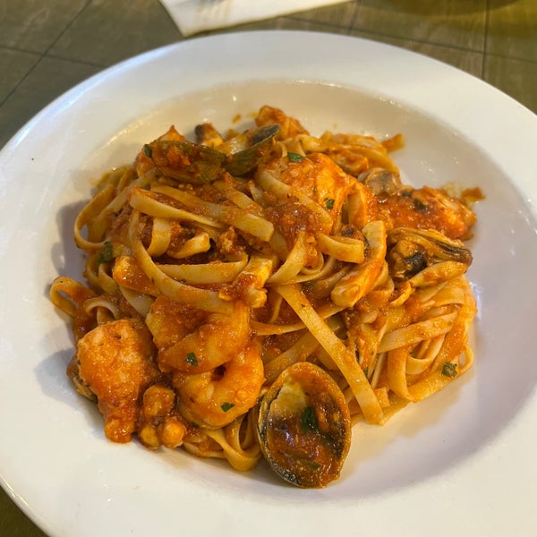 The Italian Bowl - Newtown, NSW