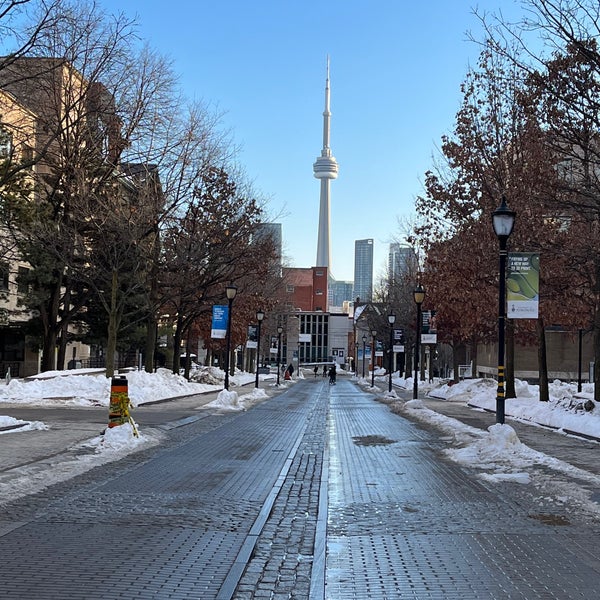 Sandford Fleming Building - University - Toronto, ON