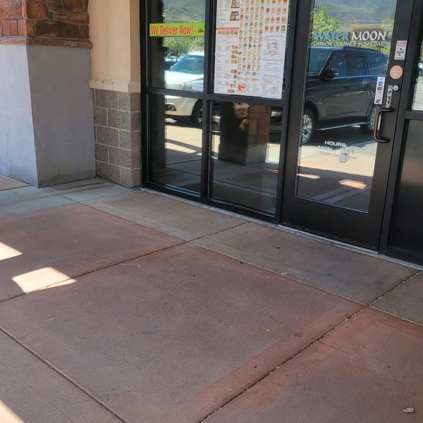 Water Moon - Chinese Restaurant in Draper