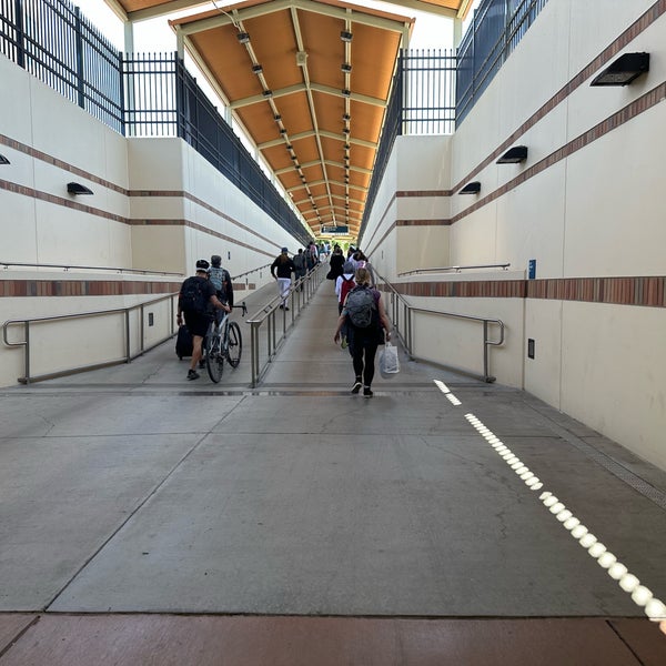 Amtrak Sacramento Valley Station - Southern Pacific - Richards ...
