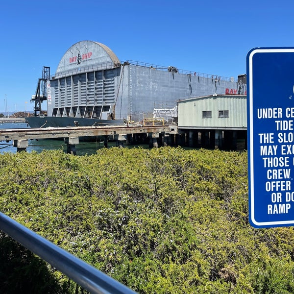 San Francisco Bay Ferry - Alameda Main Street Terminal - Marine ...