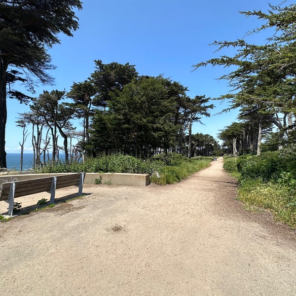 Photos at Sutro Heights Park - Sutro Heights, San Francisco, CA - 48th Ave