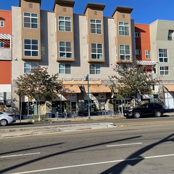 Mandela Foods Cooperative - Grocery Store in West Oakland