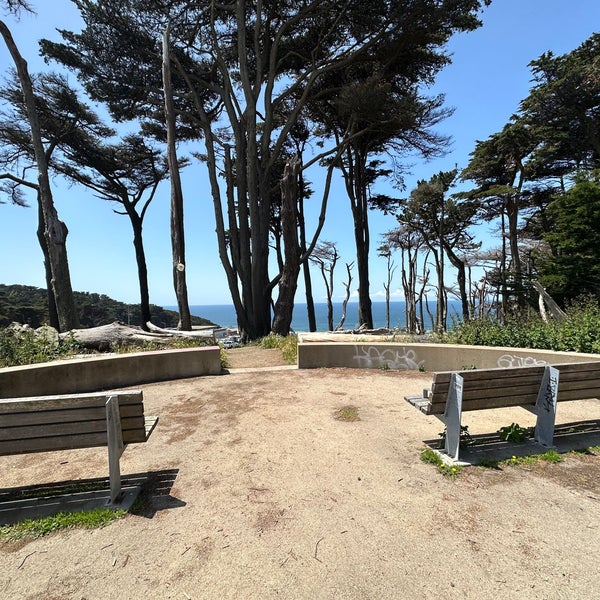 Photos at Sutro Heights Park - Sutro Heights, San Francisco, CA - 48th Ave