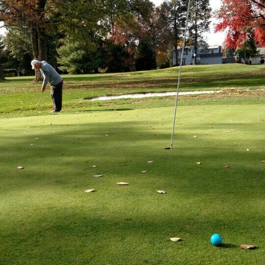 Philadelphia Quartett Country Club - Somerton - 2 tips from 211 visitors