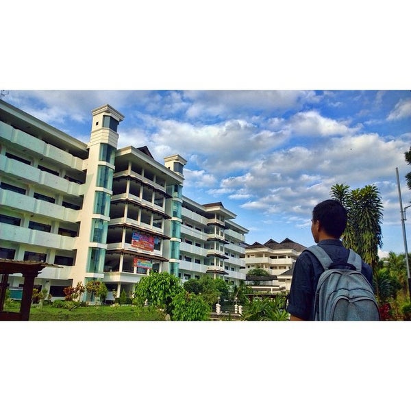 Gedung Kuliah Bersama (GKB) 1 - 21 tips
