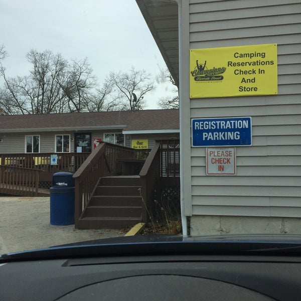 Champions Riverside Resort - Galesville, WI