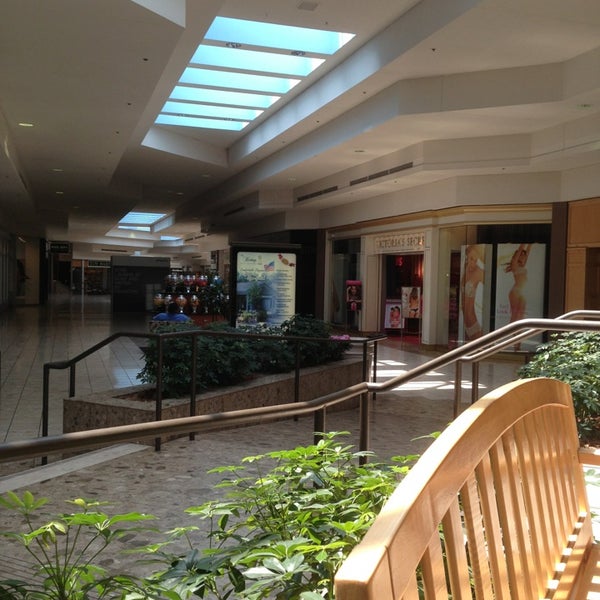 Photos at Lakeview Square Mall - Shopping Mall in Battle Creek