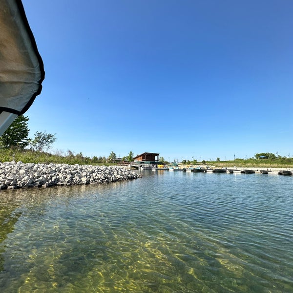 Three Oaks Recreation Area - 5517 Northwest Hwy