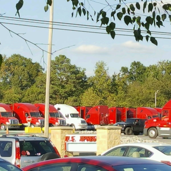 Us Xpress Inc - Structure