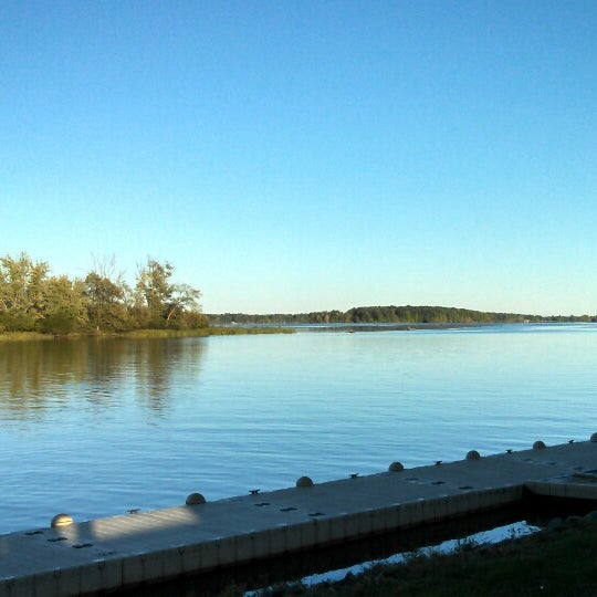 Bahama's Lounge - Stevens Point, WI