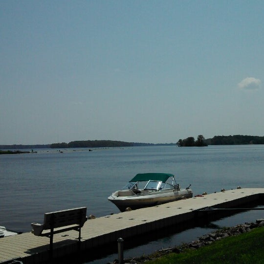 Bahama's Lounge - Stevens Point, WI