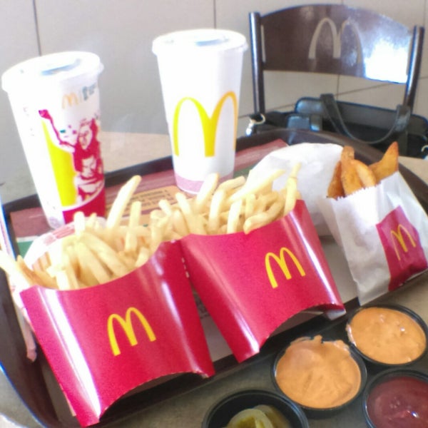 McDonald's - A. Romulo Garza S/N Col. Miguel Alemán