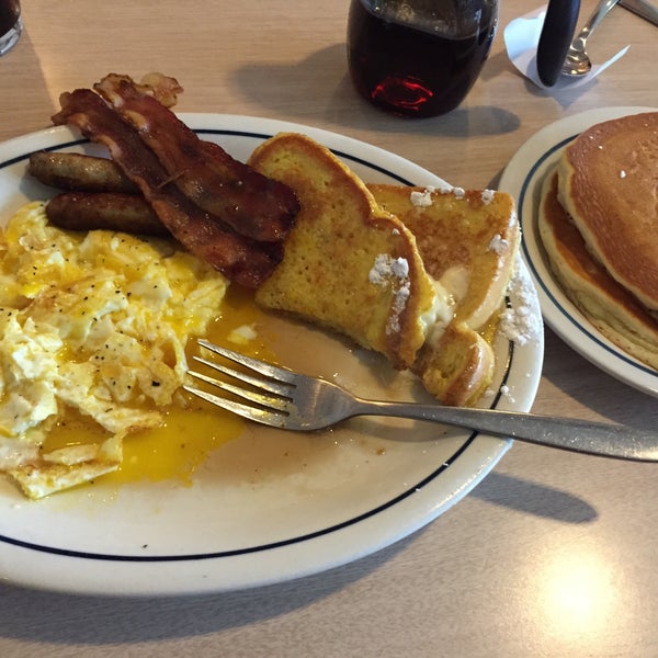 IHOP - Breakfast Spot