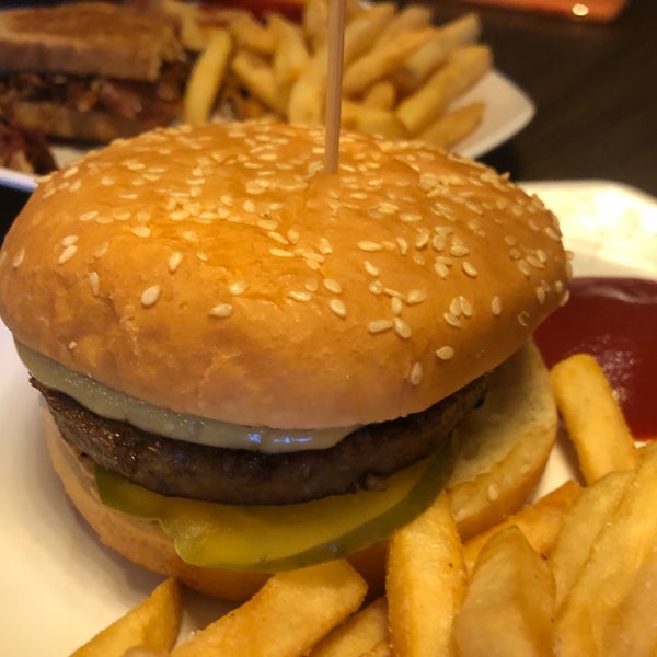 The Happy Hooligans (Now Closed) - Vegan and Vegetarian Restaurant