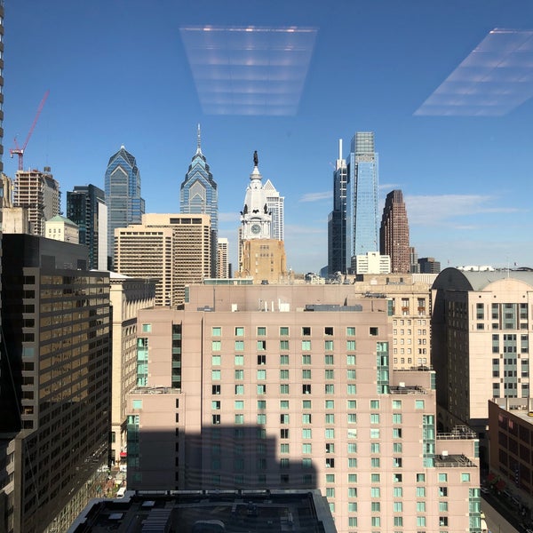 Aramark Tower - Center City East - 6 tips