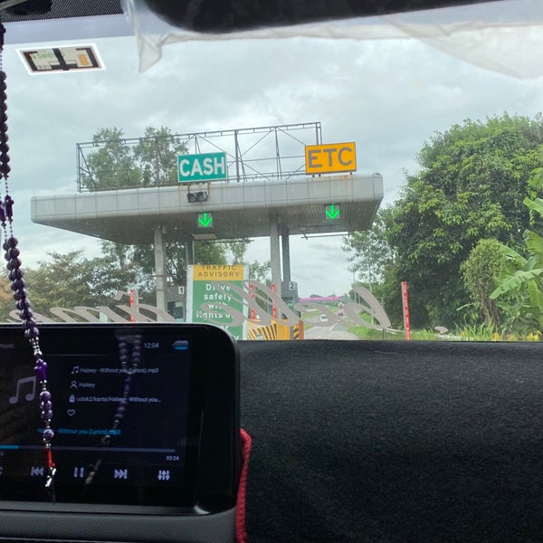 STAR Tollway - Road in Santo Tomas