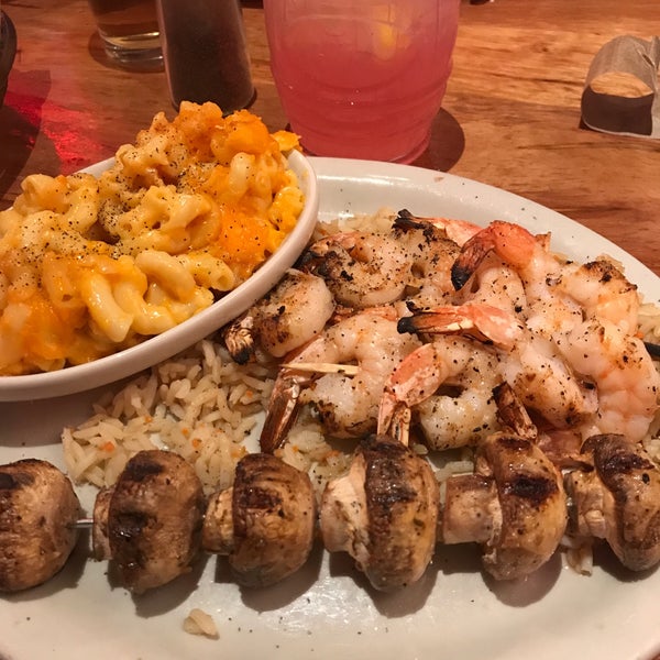 Logan's Roadhouse - Steakhouse