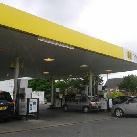 Morrisons Hull Petrol Station - Park - Hull, Kingston upon Hull