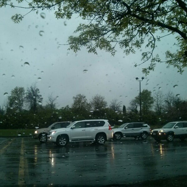 Photos at Vehicle Emissions Inspection Program (VEIP) Station - Derwood, MD