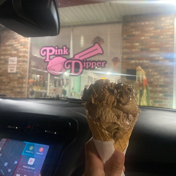 Pink Dipper - Ice Cream Parlor