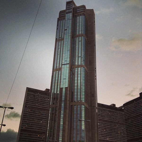 Parque Central Complex