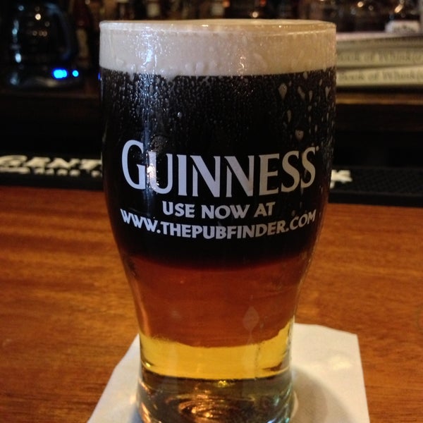 Mac McGee Irish Pub - 936 Canton St